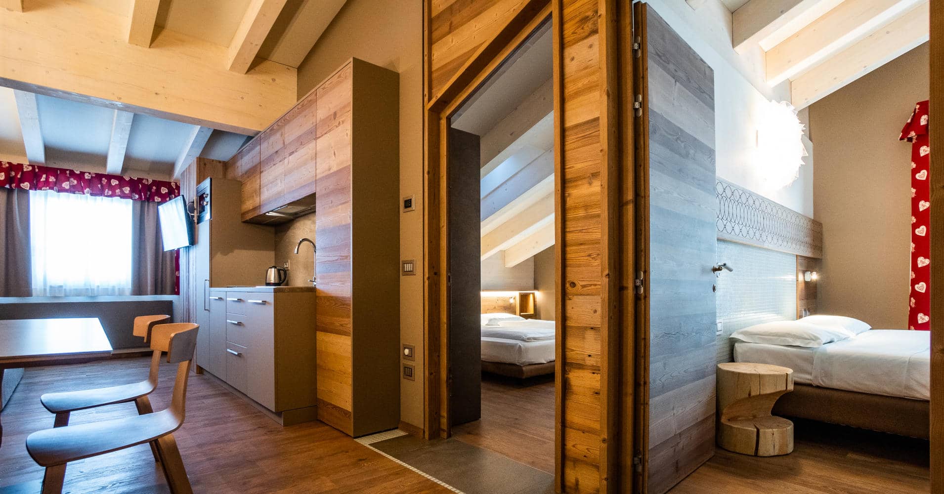 Centrally located aparthotel in Selva Gardena - Residence Antares