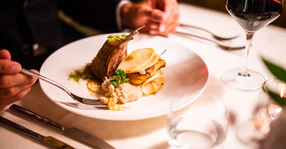 Centrally located aparthotel in Selva Gardena - Residence Antares